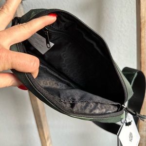 Hex | Bags | Hex Camo Aspect Waist Bag Nwt | Poshmark